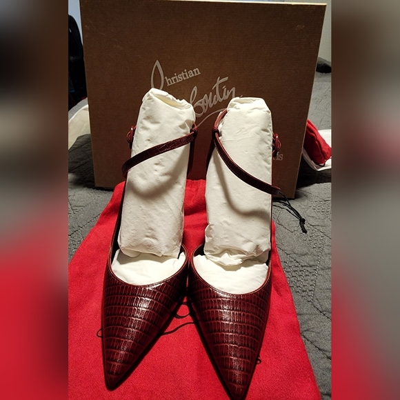 Christian Louboutin | Shoes | Christian Louboutin Jenlove 0 Red Pumps ...